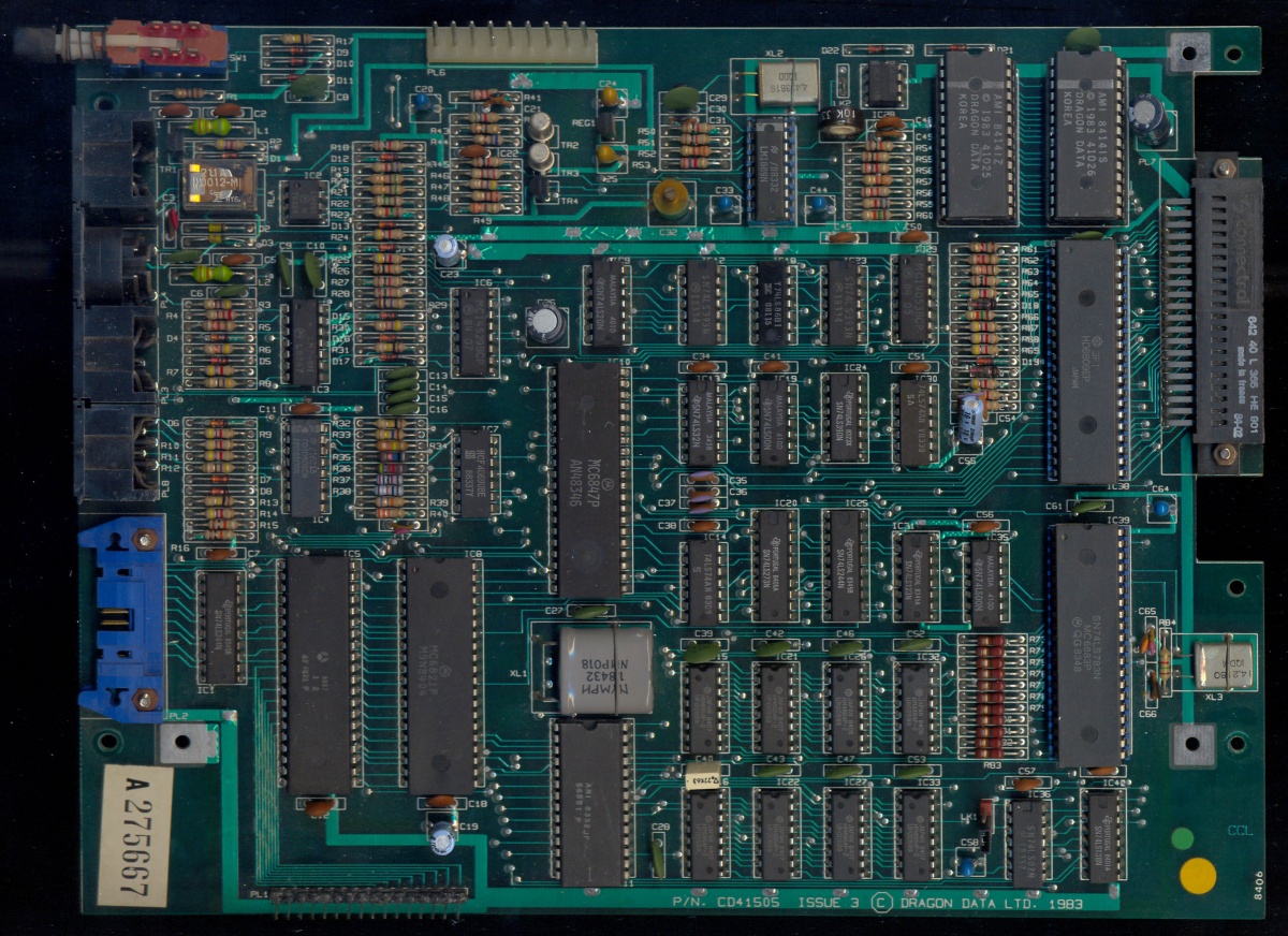 File:Dragon64 PCB Top (CD41505 Issue3).jpg - The Dragon Archive